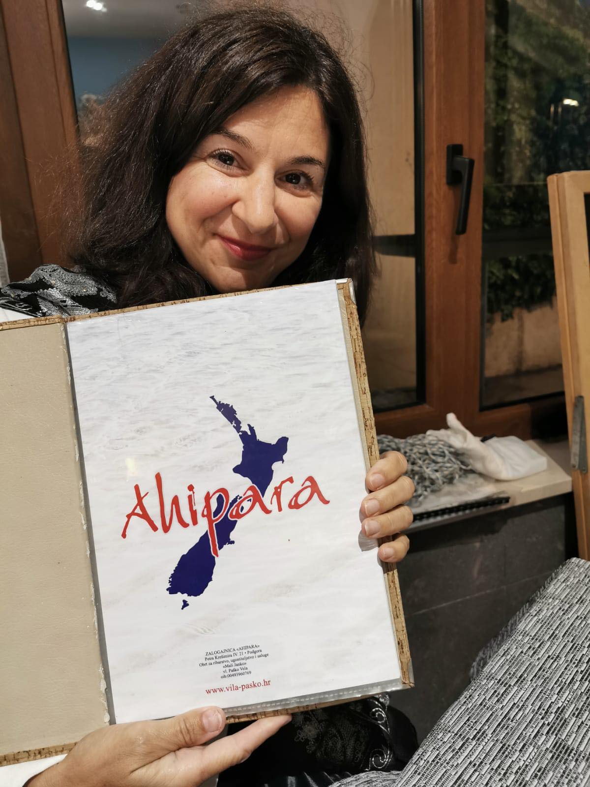 Moses goes wandering - Plain Sight - Juliet Moses